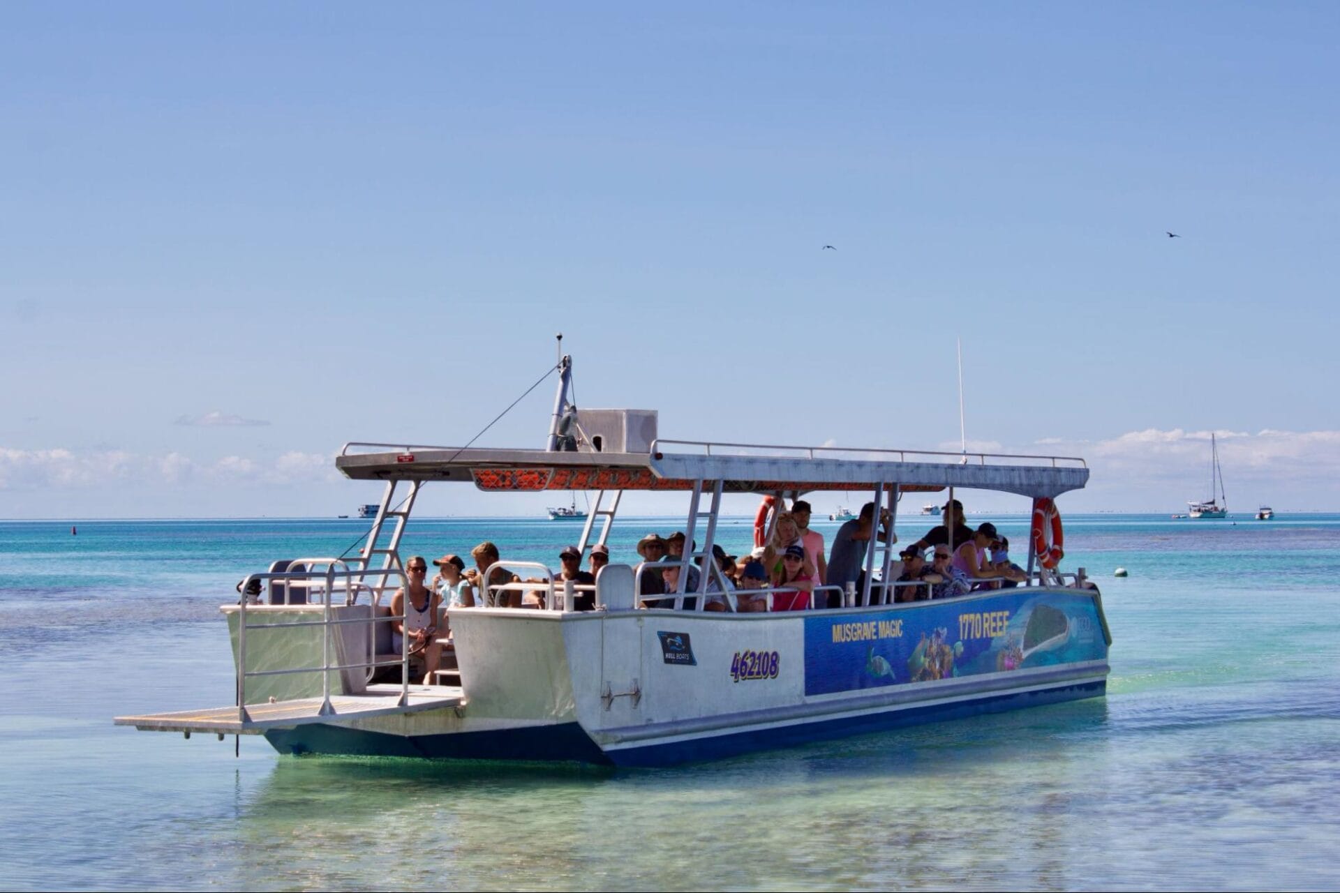1770 Reef Eco Tours - Lady Musgrave Island & The Great Barrier Reef